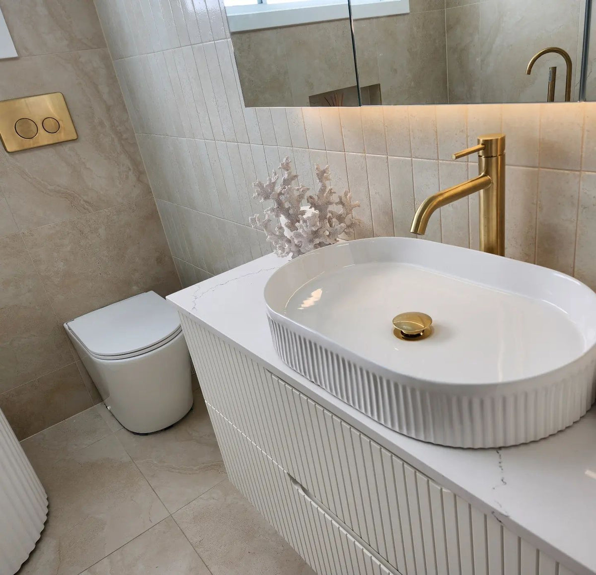 Finesse II Counter Top Vanity Basin - White – The Tapware Outlet